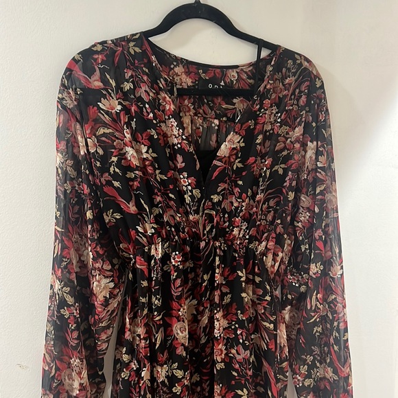 o.p.t | Dresses | Opt Floral Flowy Midi Dress | Poshmark